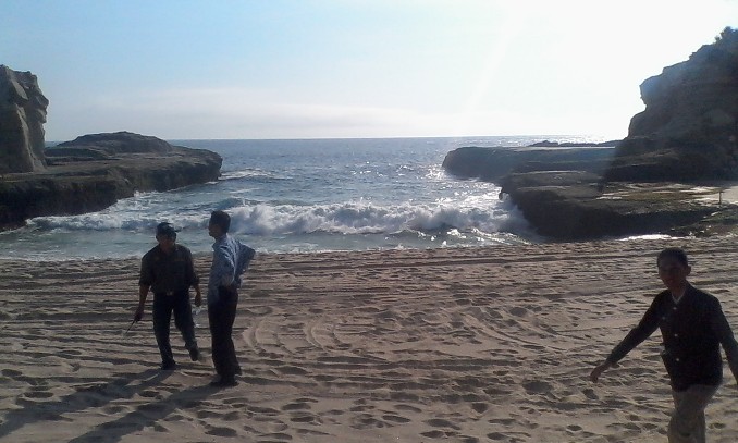 Tips Untuk Main ke Pantai Klayar yang HITS 2019