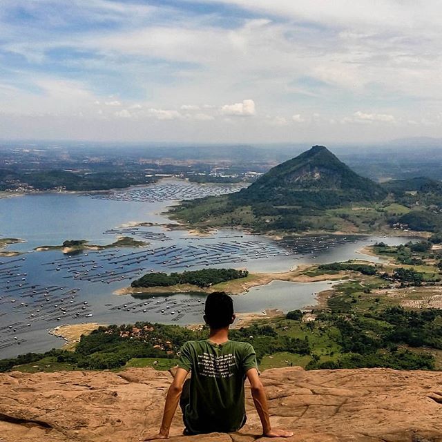 Mencari Tempat Liburan di Purwakarta? Kunjungi 13 Tempat Wisata Ini ...