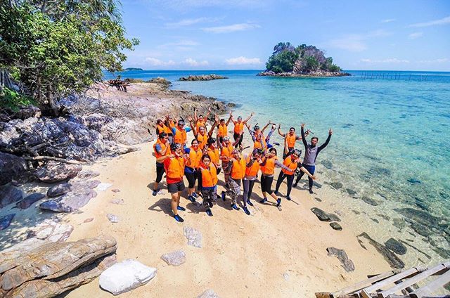 Spot Snorkeling di Batam? Pulau Petong Jawabnya