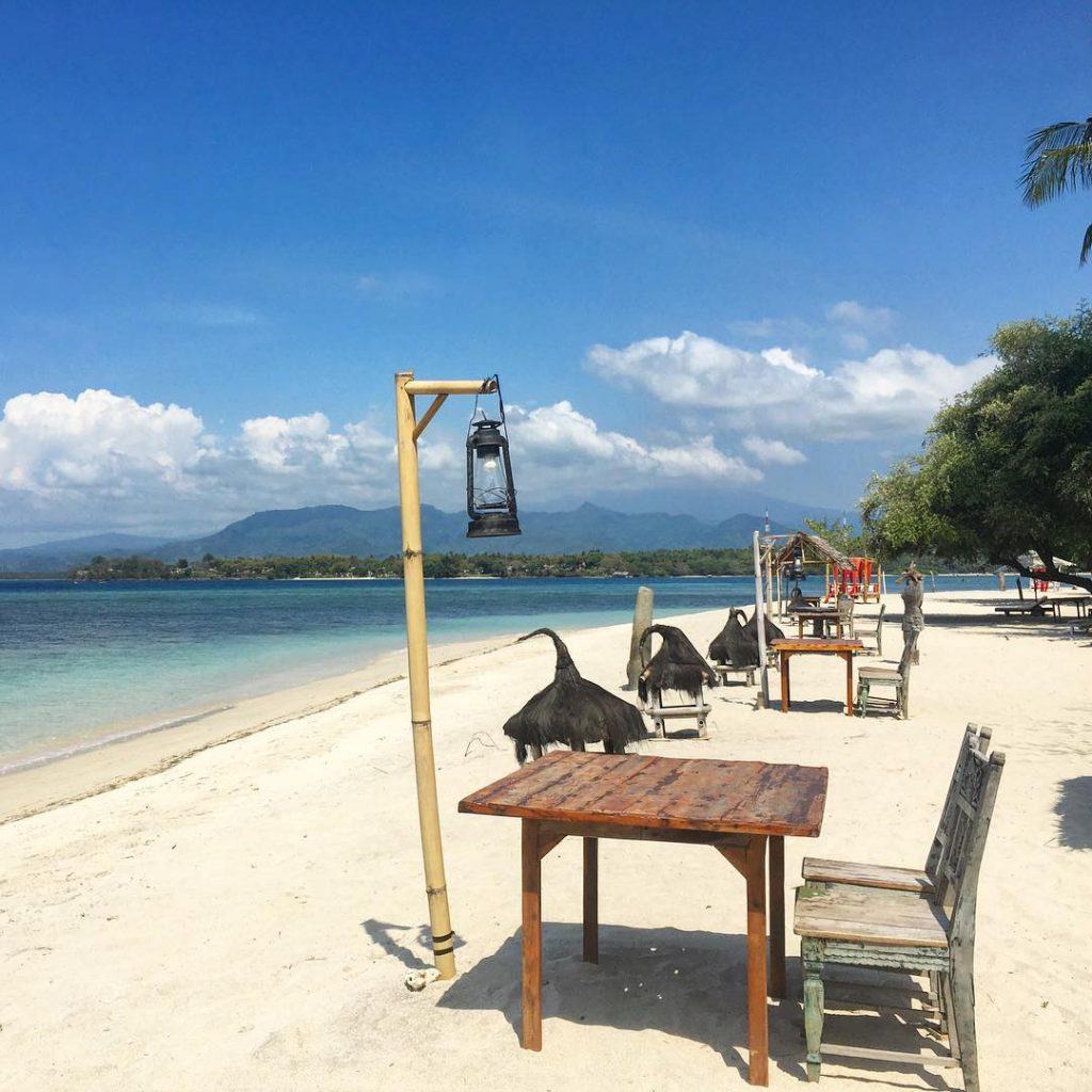 11 Tempat Wisata di Kabupaten Lombok Utara untuk Liburan yang Berwarna