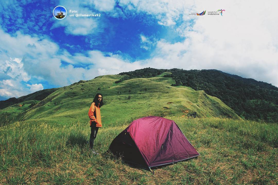 Puncak-Puncak Gunung di Solok Menunggumu Untuk Didaki