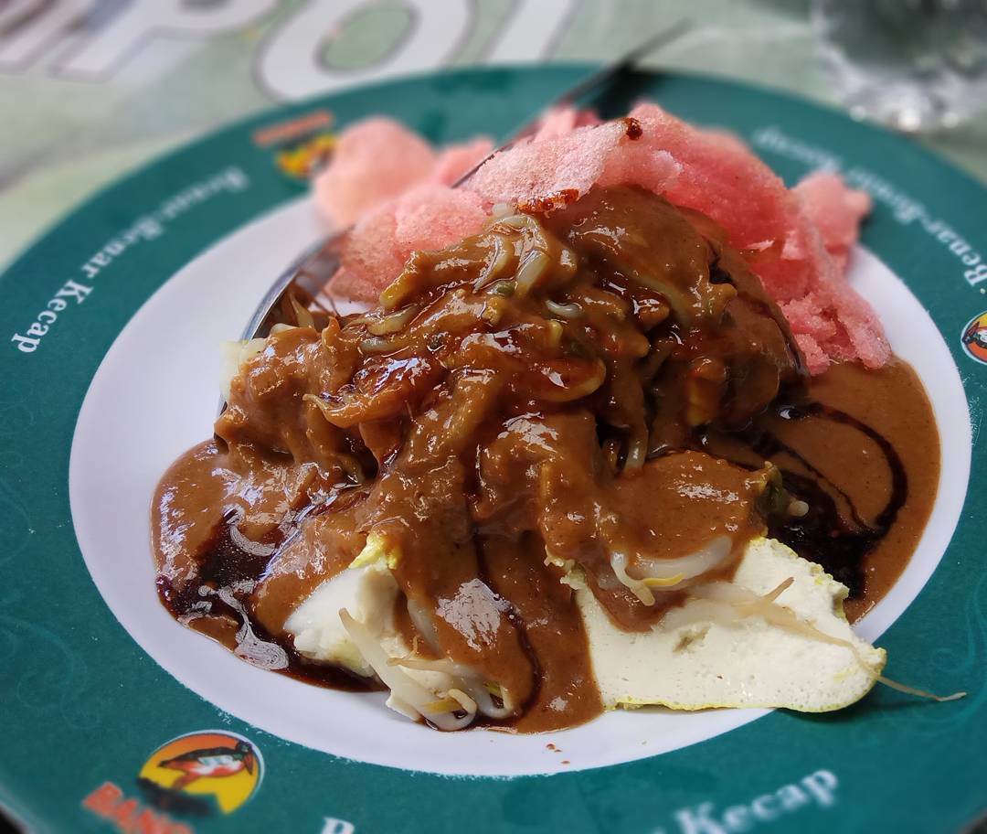 Wisata Kuliner Bandung Paling Recommended karena Kelezatannya