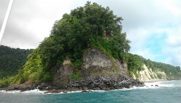 Island Hopping di Pulau-Pulau Selat Sunda yang Indah dan Penuh Tantangan