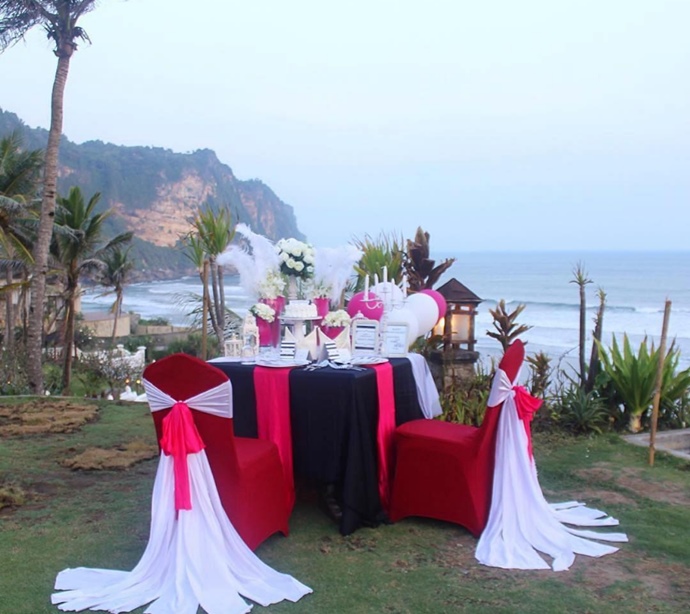 Pilihan Tempat Resepsi Pernikahan Outdoor di Yogyakarta, Romantis Sekali!