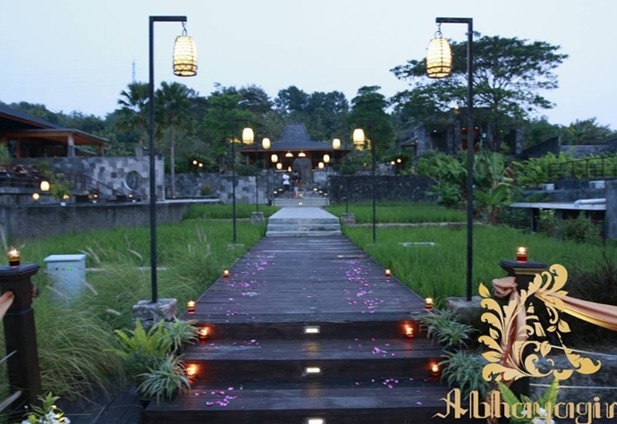 Pilihan Tempat Resepsi Pernikahan Outdoor di Yogyakarta, Romantis Sekali!