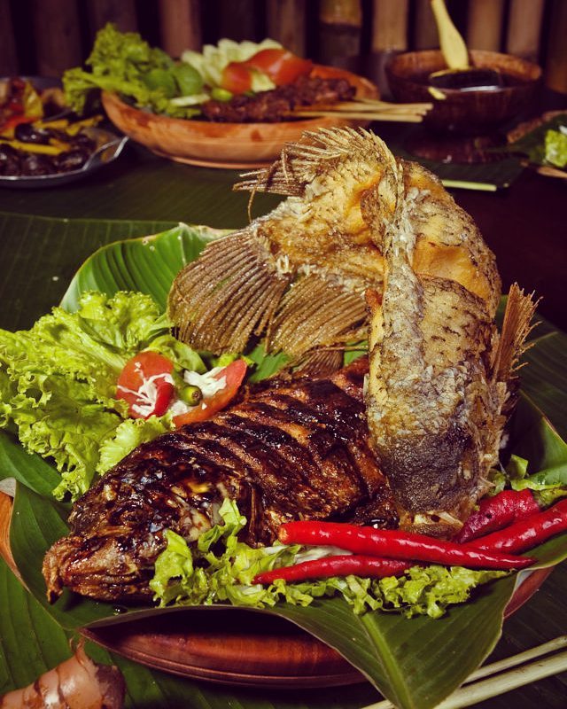 10 Kafe Untuk Wisata Kuliner di Bandung