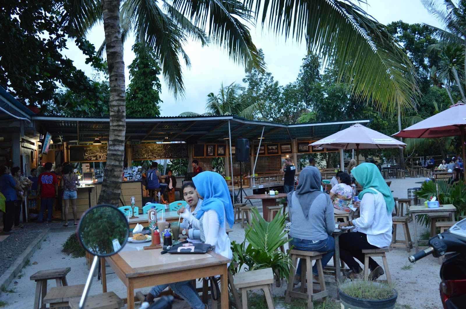 Tempat Hangout di Belitung yang Kekinian