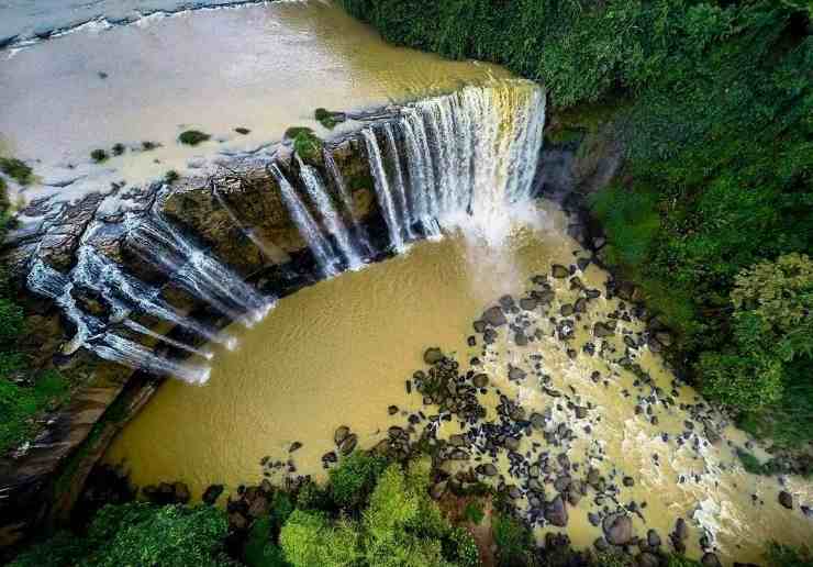 Geopark Ciletuh, Ada Air Terjun Cantik Hingga Pantai Menarik