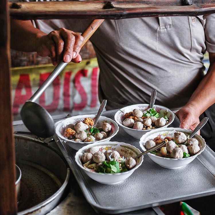 Jajan Kaki Lima Murah Meriah di Jogja Bareng Streetfoodstories