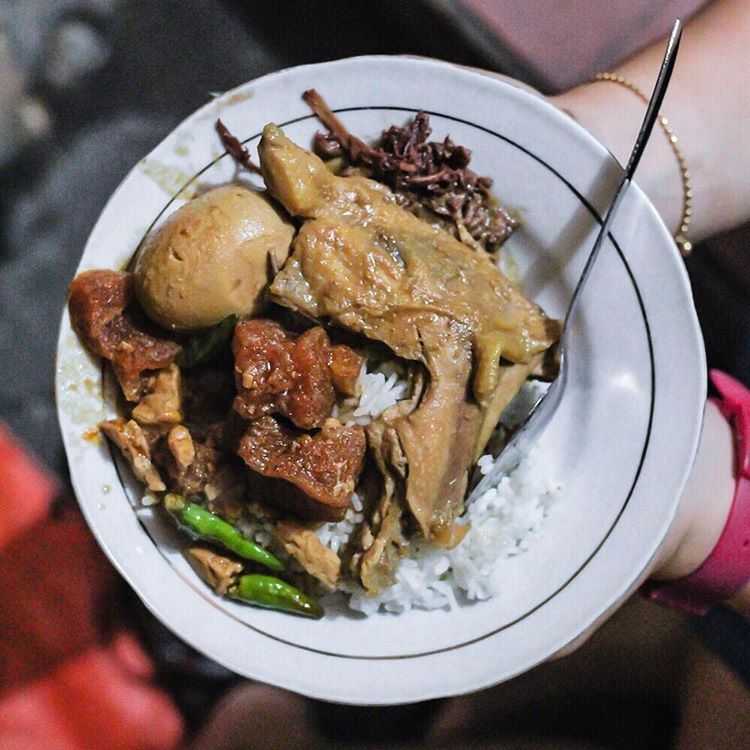 10 Rekomendasi Gudeg Jogja Paling Laris