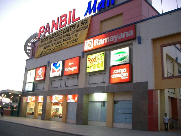 6 Surga Belanja di Batam, Murah dan Lengkap