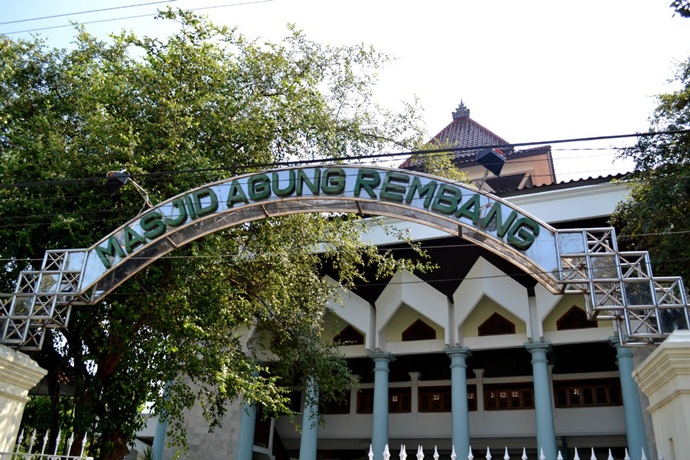 5 Tempat Wisata Religi di Rembang