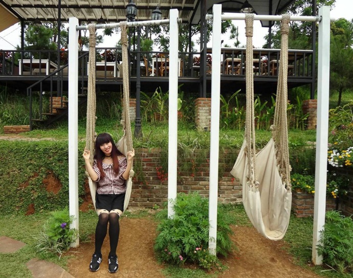 Tafso Barn, Kafe Outdoor Bandung yang Hits Banget