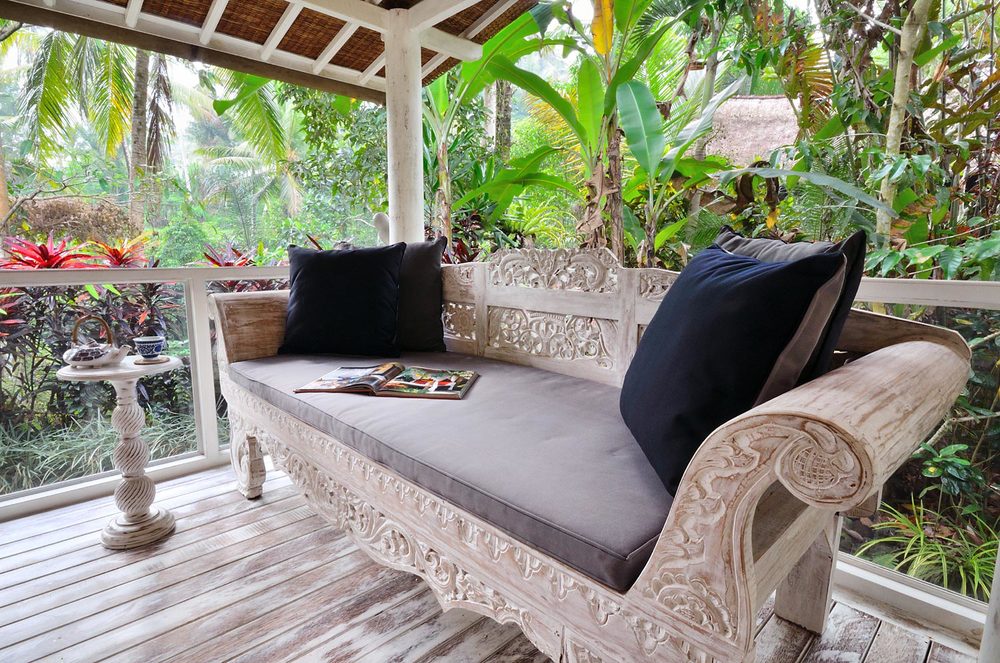 Jendela, Villa di Bali Serasa Punya Taman Pribadi