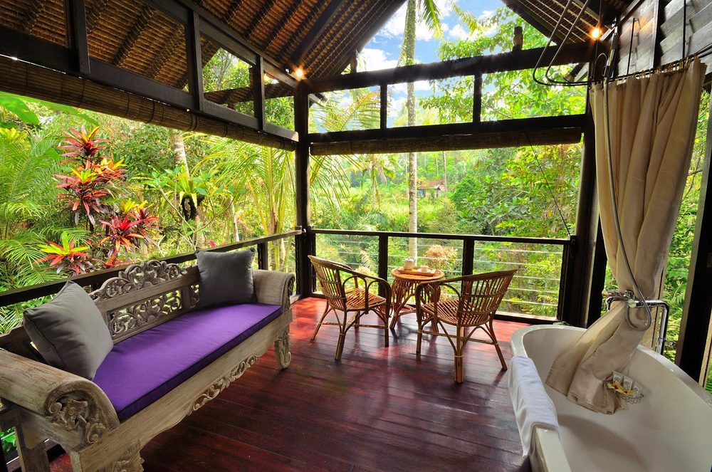 Jendela, Villa di Bali Serasa Punya Taman Pribadi