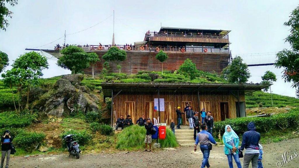Wisata di Rancabali Bandung, dari Hotel Hingga Pemandangan Gunung