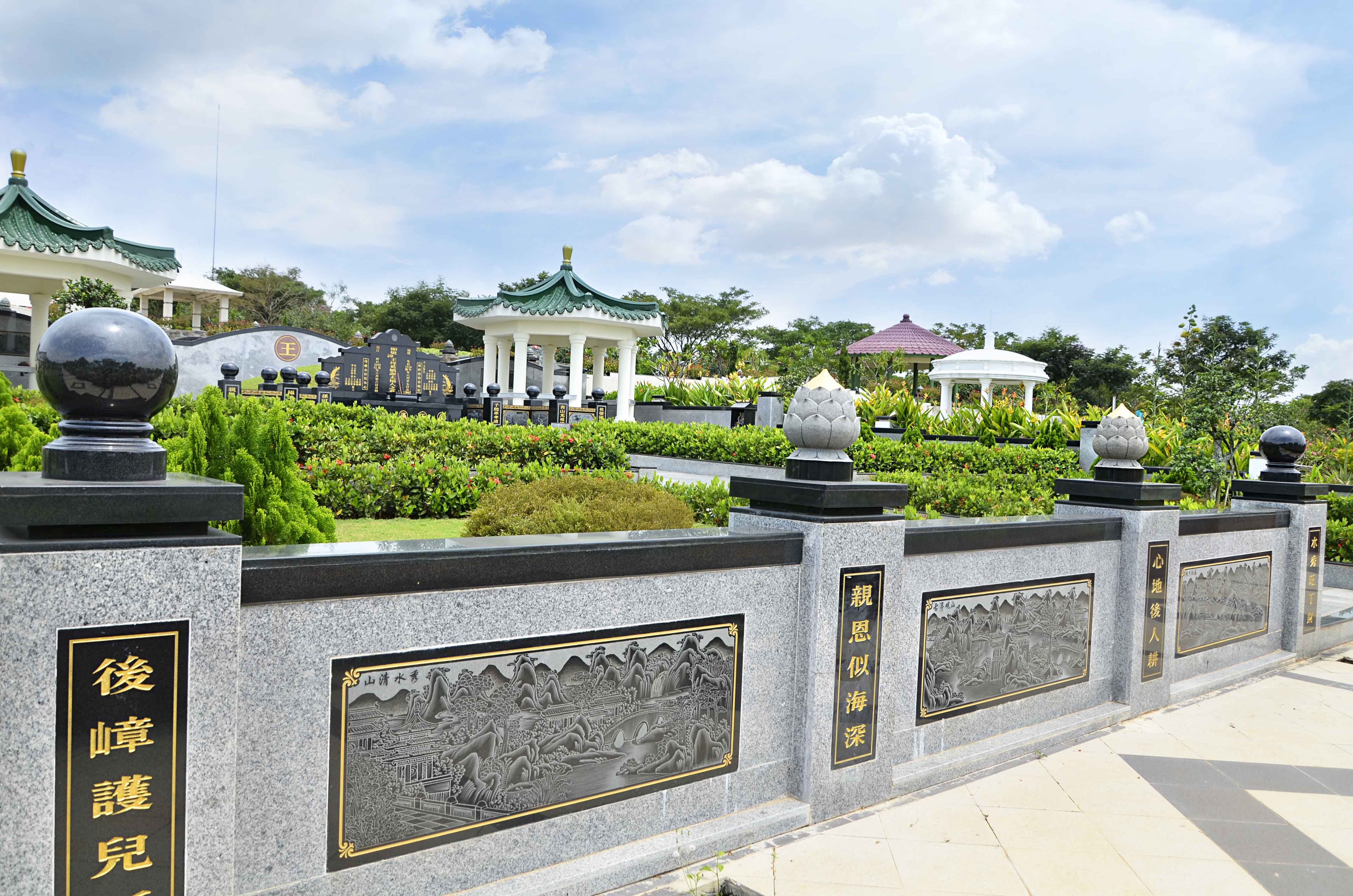 5 Makam di Indonesia ini Cantik bak Objek Wisata