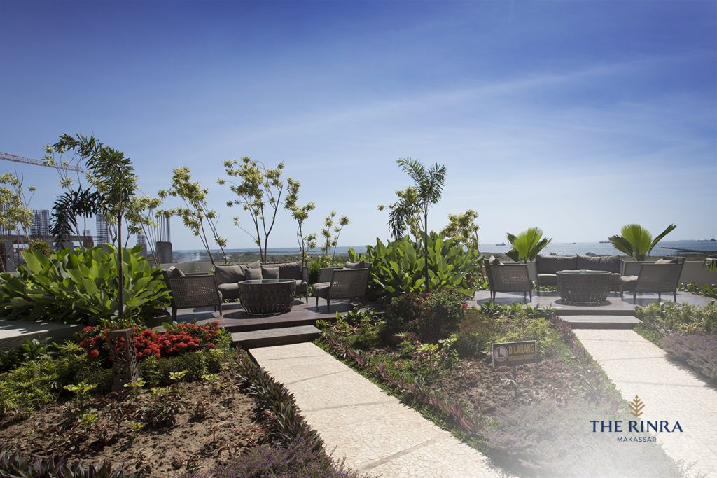 The Rinra Makassar, Hotel Kece dengan Kolam Renang Kekinian