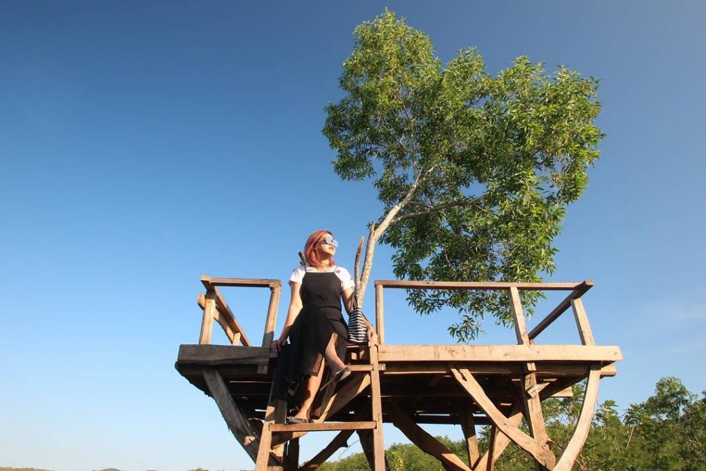 Bukit Bunda, Destinasi Gunung Kapur Hits di Blitar