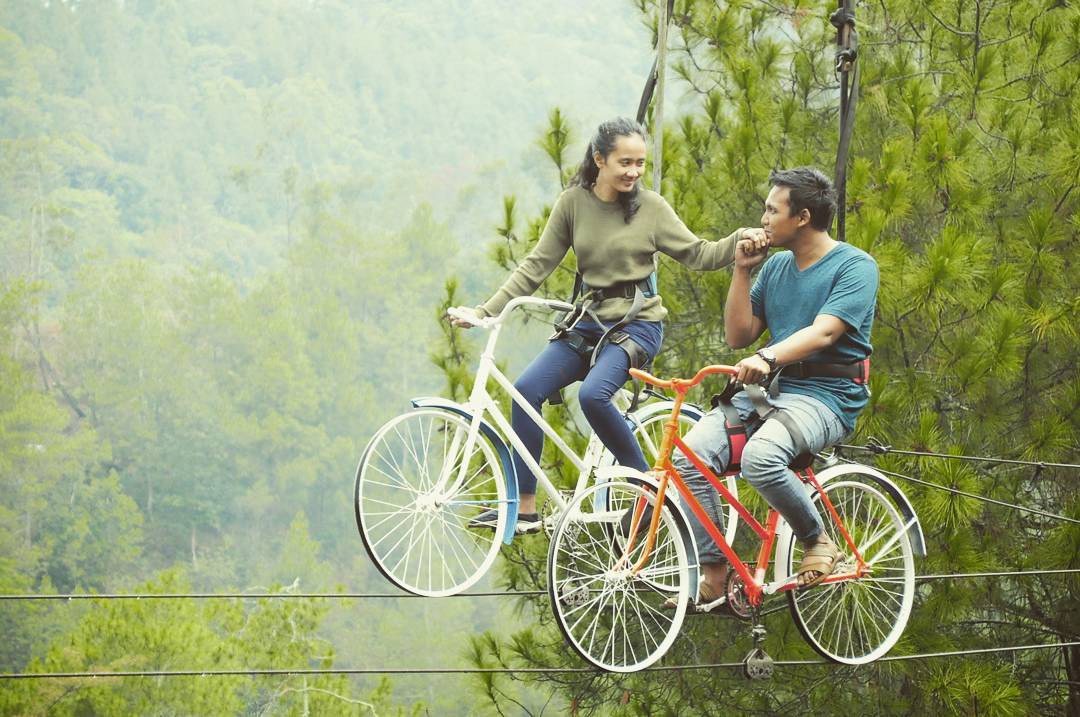 4 Tempat Wisata dengan Sepeda Angkasa, Bisa Uji Nyali