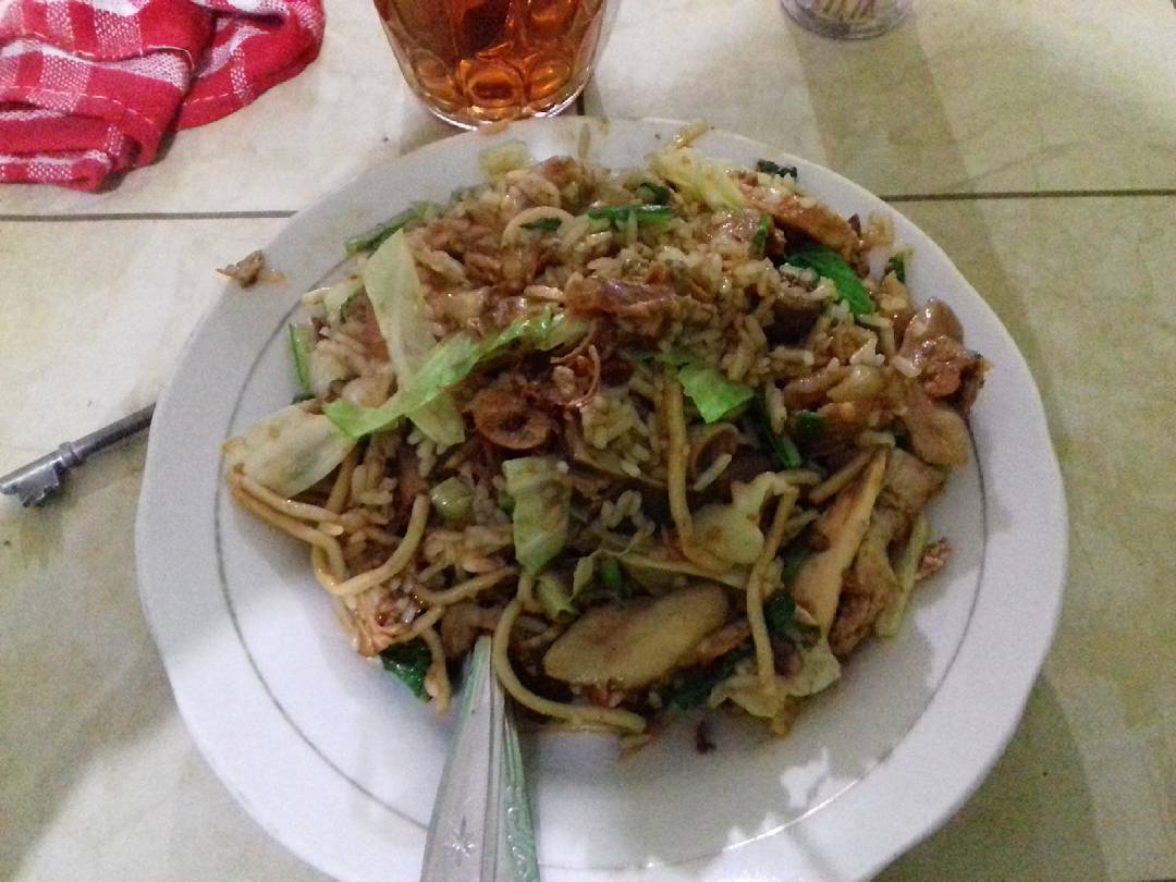Nasi Goreng Pak Yatno, Kuliner Unik dengan Nomor Antrean di Magelang