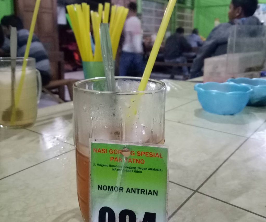 Nasi Goreng Pak Yatno, Kuliner Unik dengan Nomor Antrean di Magelang