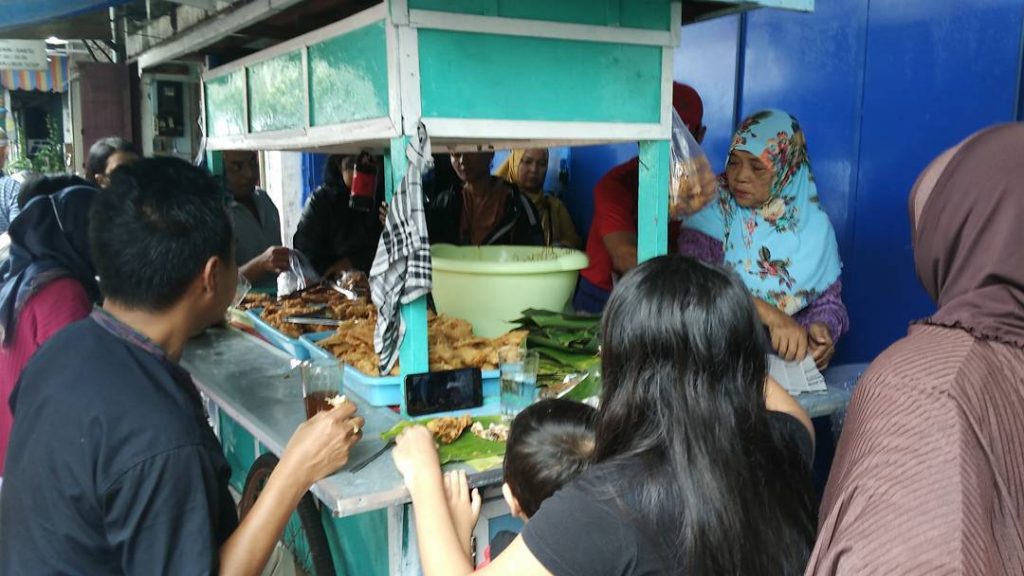 Sego So’on Bu Roso Jogja, Ludes Terjual Hanya dalam Waktu Satu Jam