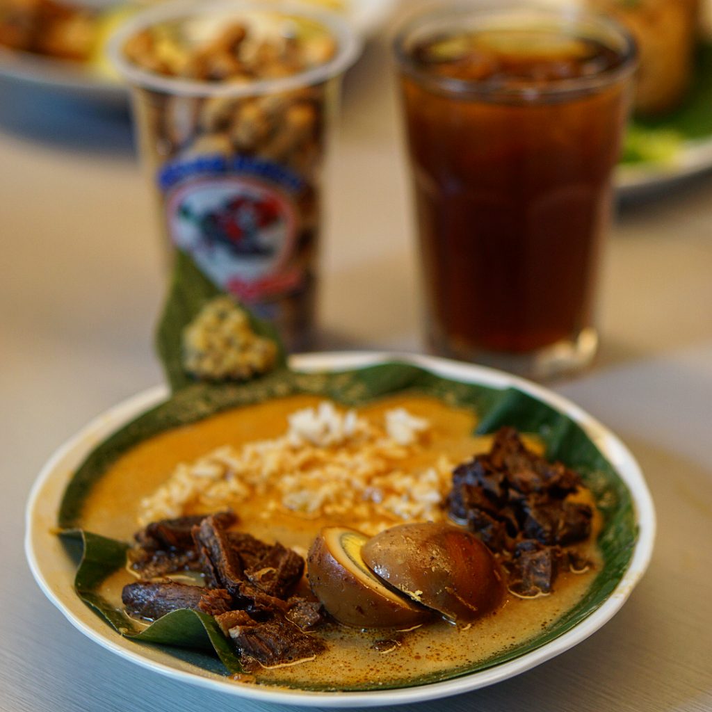 12 Nasi Khas Indonesia yang Nikmatnya Tiada Tara