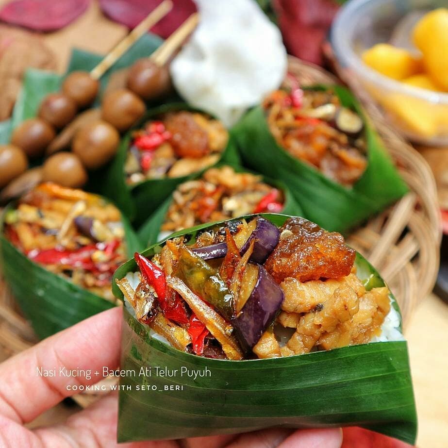 12 Nasi Khas Indonesia yang Nikmatnya Tiada Tara