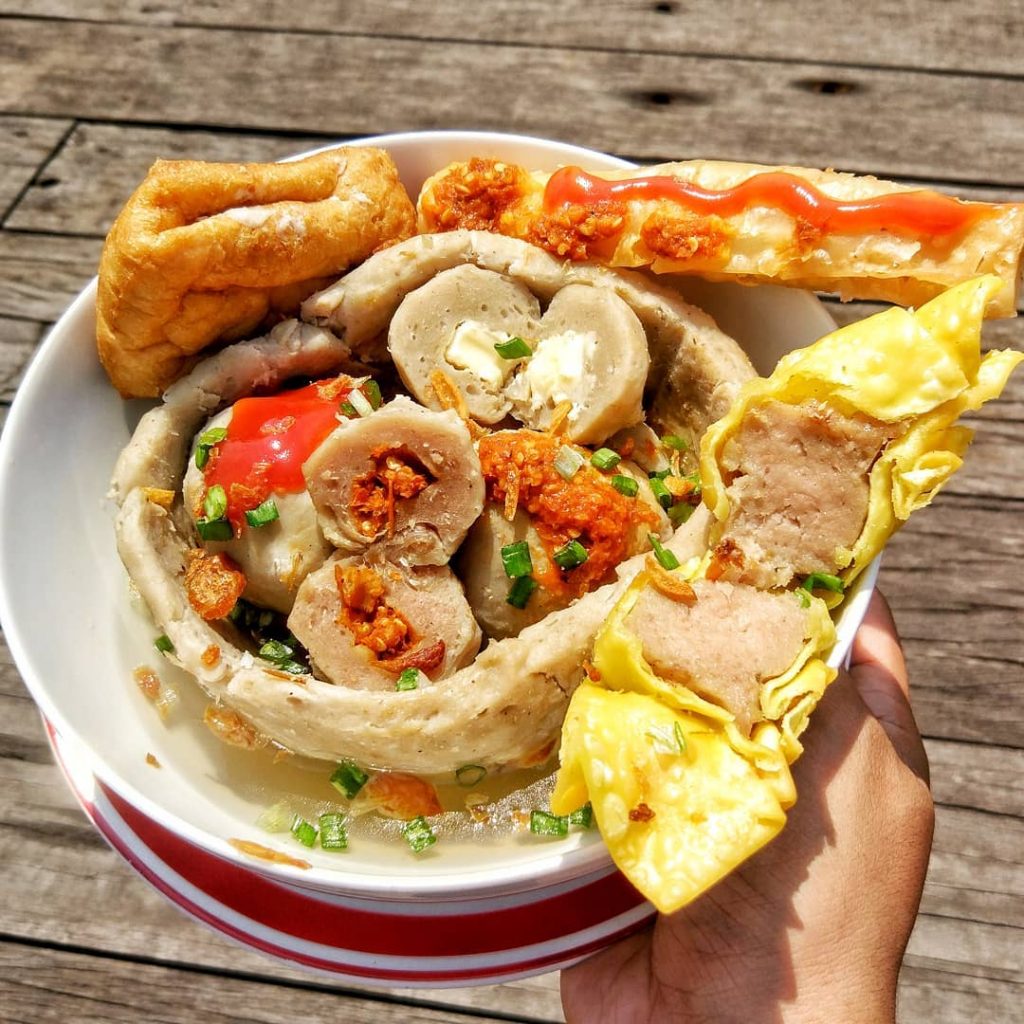4 Bakso Mangkuk, Kuah Gurihnya Bikin Lidah Terus Bergoyang