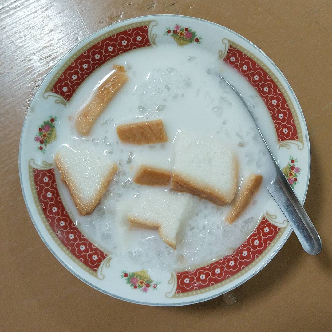 Kuliner Enak di Pasar Pundong Jogja, Ada Gethuk Berwarna Pink