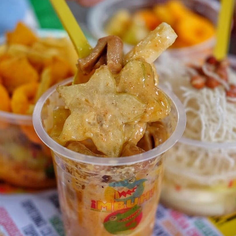 Rujak Manis di Surabaya, Kuliner Pedas yang Menggugah Selera