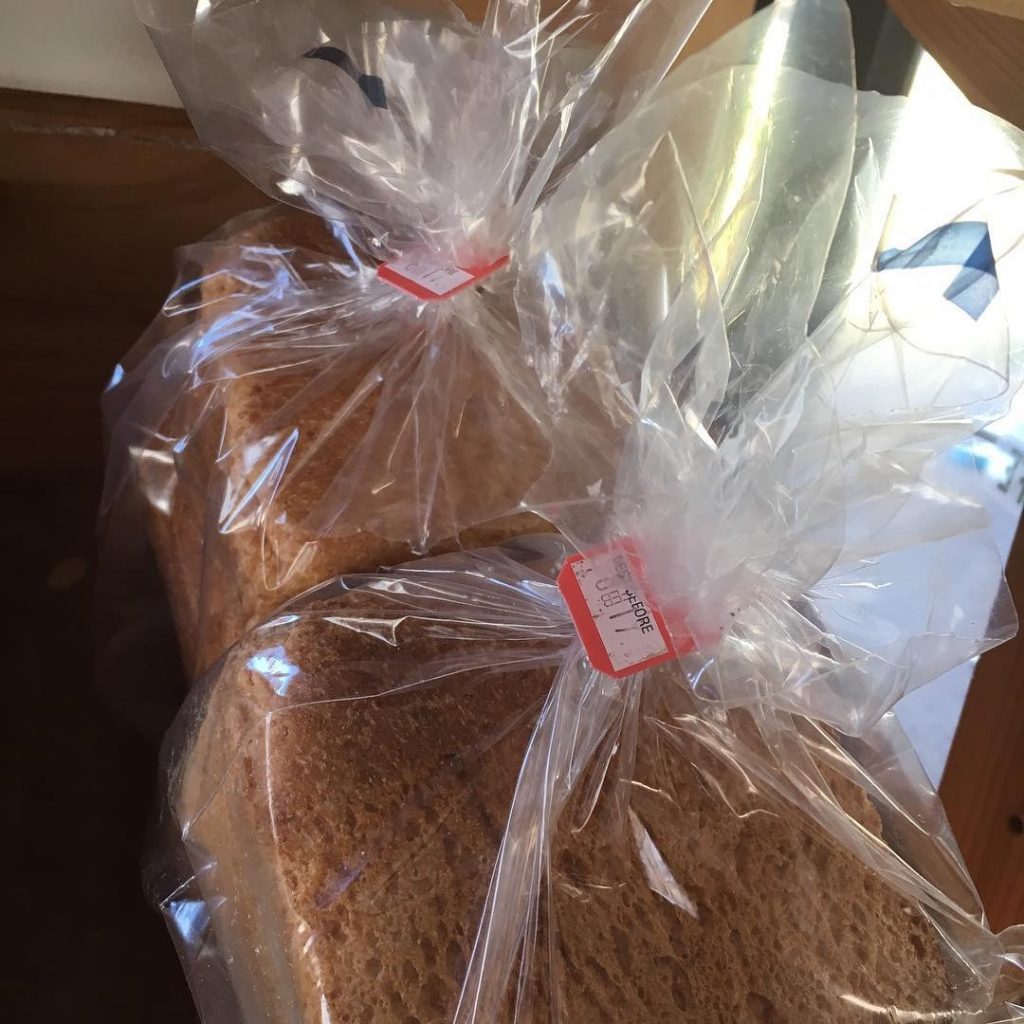 Fakta Unik di Balik Warna Penjepit Kemasan Roti Tawar yang Harus Kamu Tahu