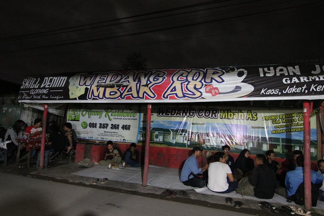 Wedang Cor Mbah As, Kuliner Unik yang Hanya Ada di Jember