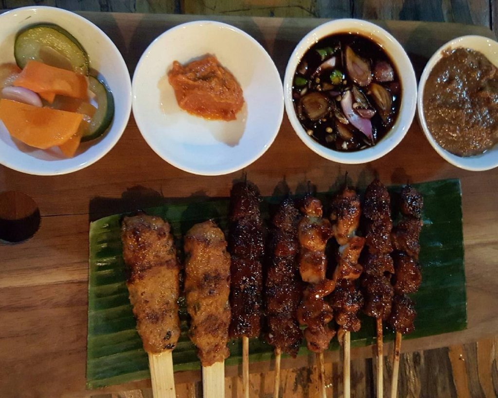 Kuliner Bali Enak, Rela Antri Asal Kebagian Nikmatnya