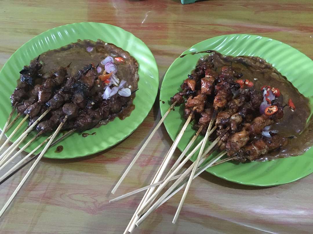 Sate Landak Bu Ria, Kuliner Ekstrem Malang yang Bikin Lidah Bergoyang