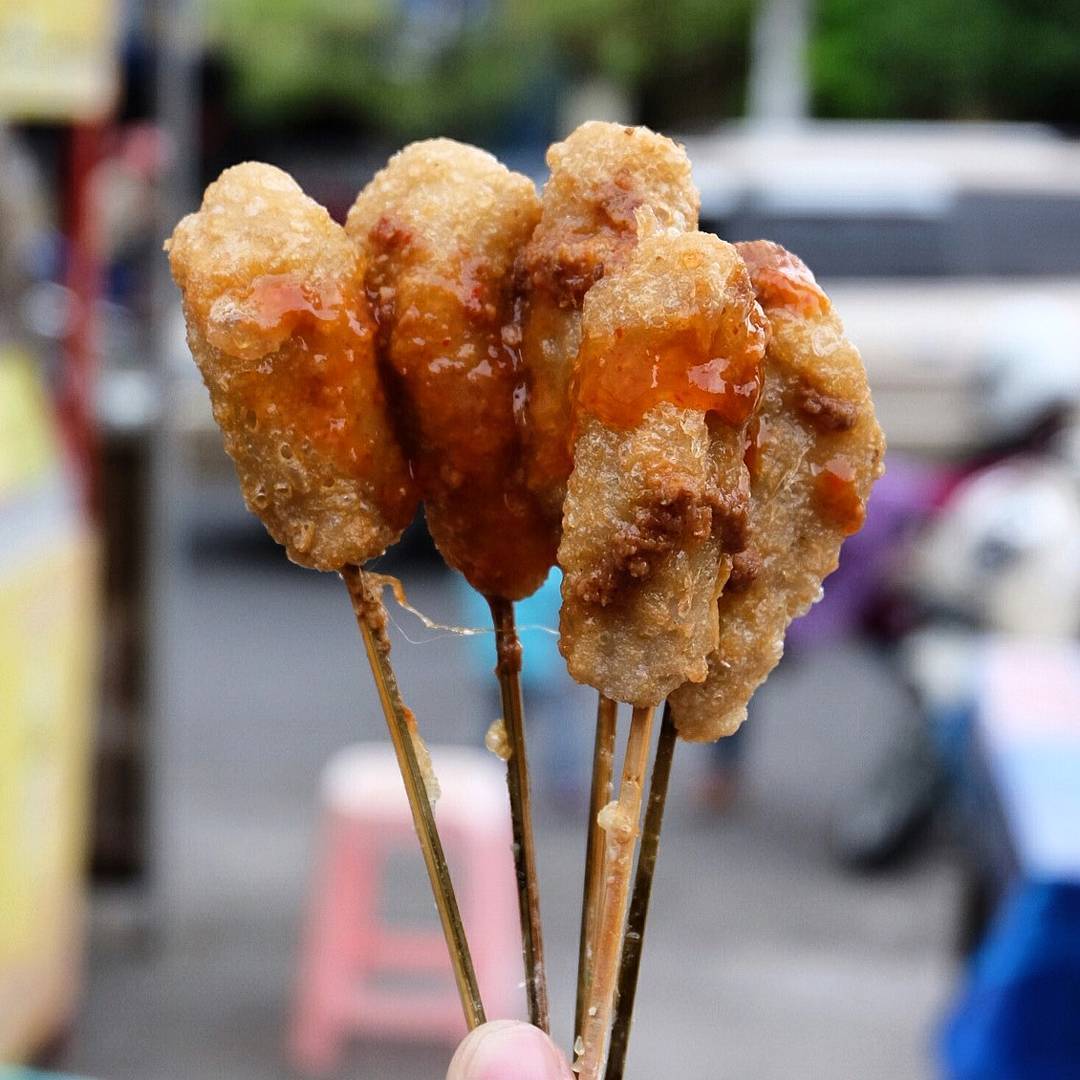 4 Jajanan Sempol di Surabaya dengan Kemasan Unik, Ada yang Berbumbu Rujak