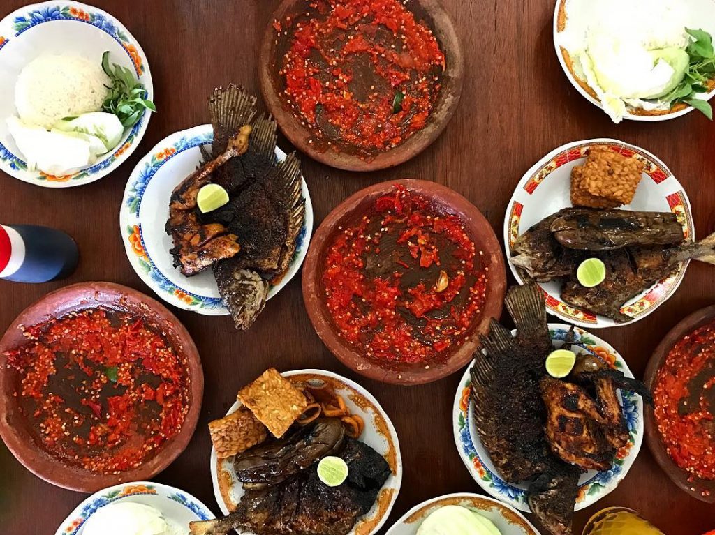 Tempat Makan 24 Jam di Surabaya, Kelaparan Tengah Malam Tak Lagi Bahaya