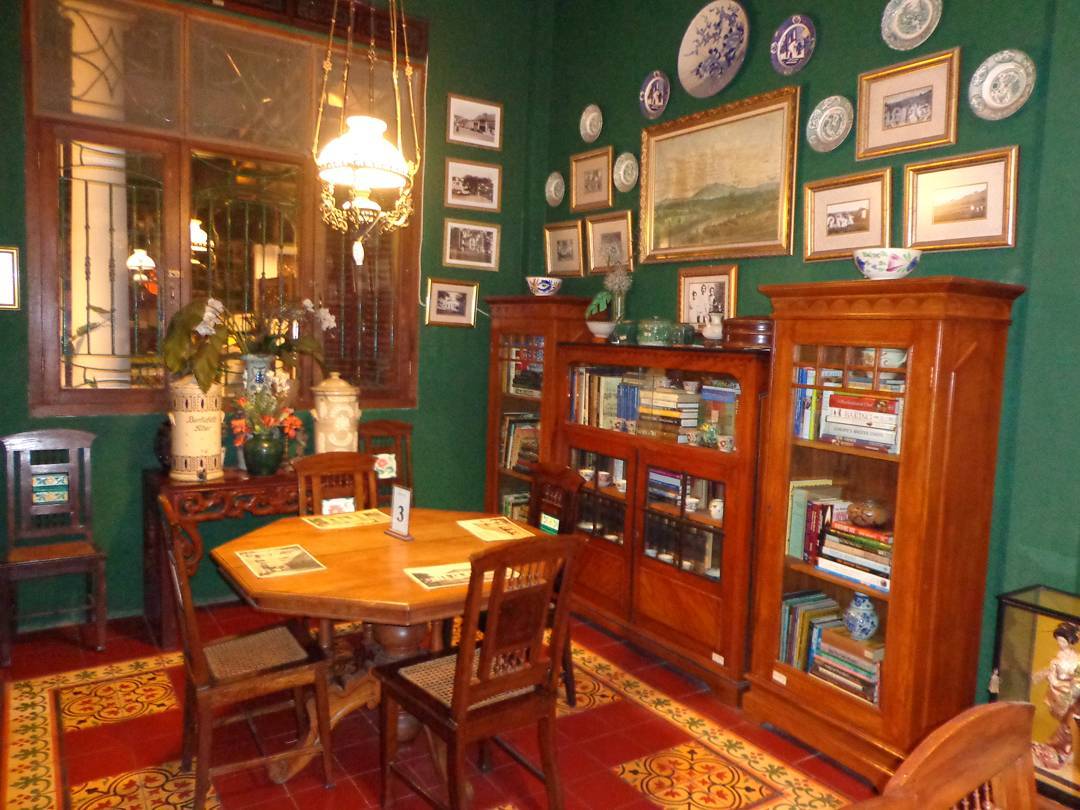 6 Tempat Makan di Jakarta yang Bernuansa Tempo Doeloe