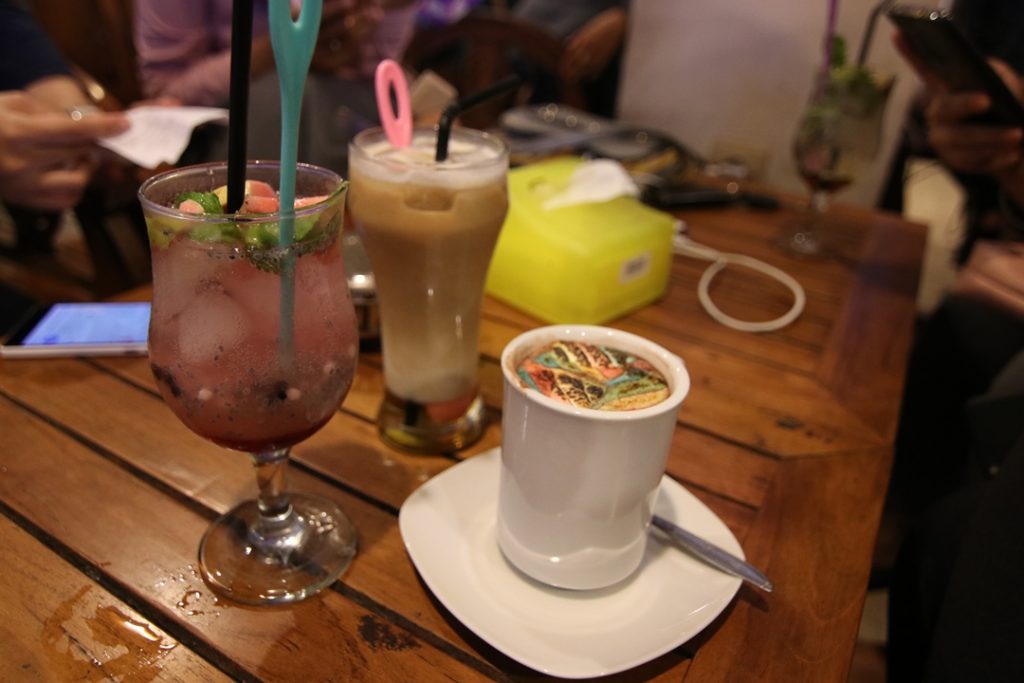 Grand Cafe Jember, Tempat Nongkrong ala Bengkel Favorit Mahasiswa