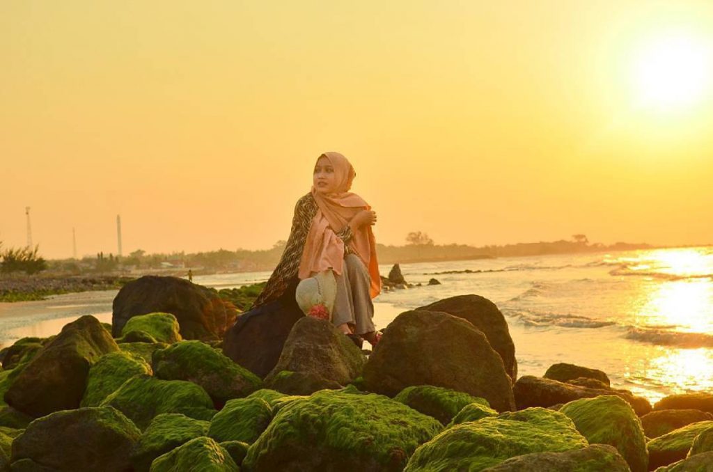 Basah-basahan di 5 Pantai di Rembang, Liburan Selalu Terngiang