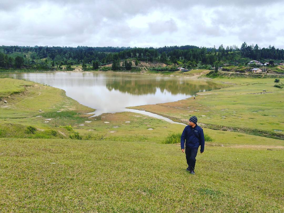 Sidihoni, Fenomena Indah Danau Dalam Danau di Samosir