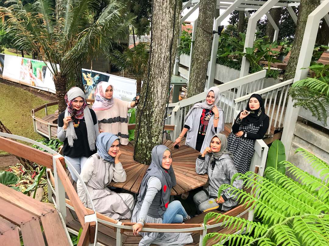 Nara Rancabentang Park, Kafe Instagenic di Bandung Dekat Rabbit Town