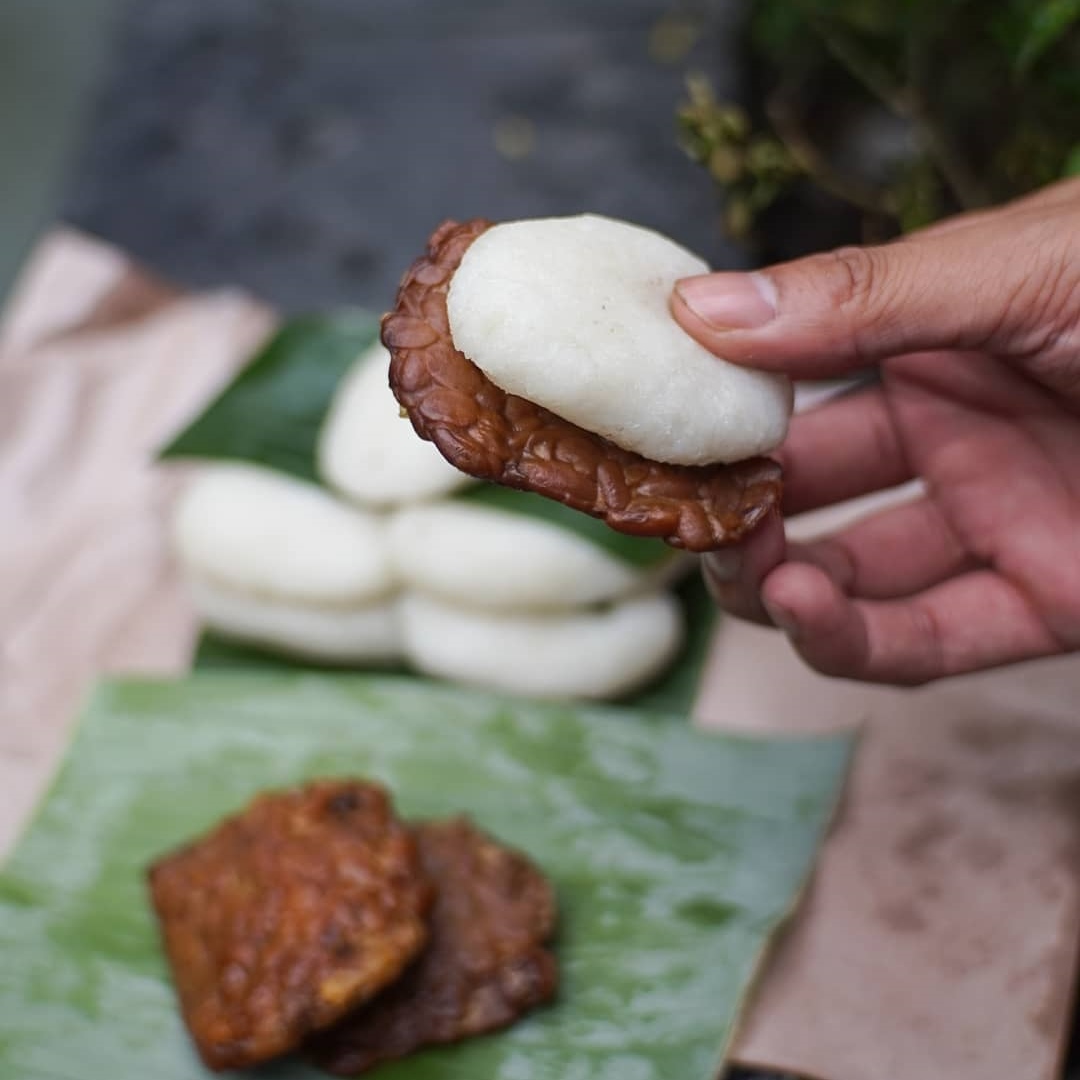 Jadah Tempe Mbah Carik, Kuliner Sleman yang Unik tapi Ngangenin