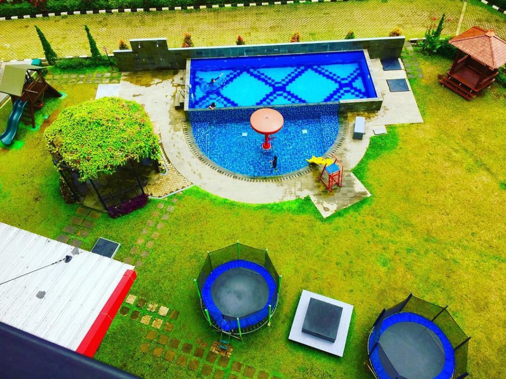 Hotel Dekat Ranch Mega Mendung Bogor, Nggak Perlu Lewatin Macet