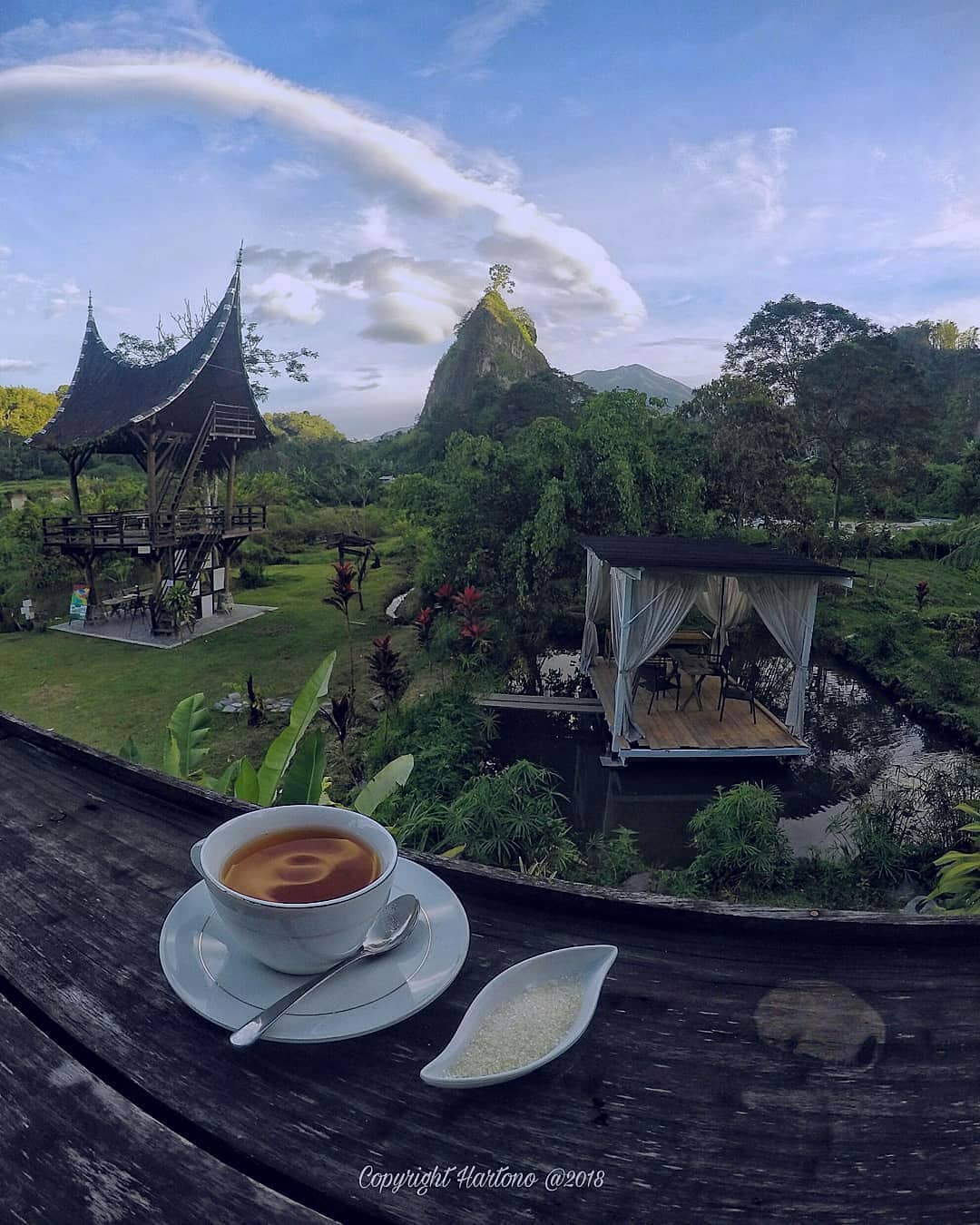 Ngopi Mantap di Ngarai Sianok, Langsung Cus ke Kafe Taruko