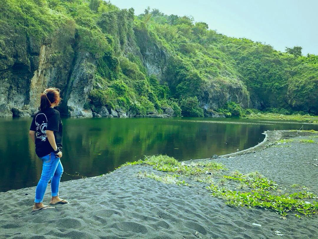 4 Pantai di Lumajang, Tempat Menyapa Keindahan Alam