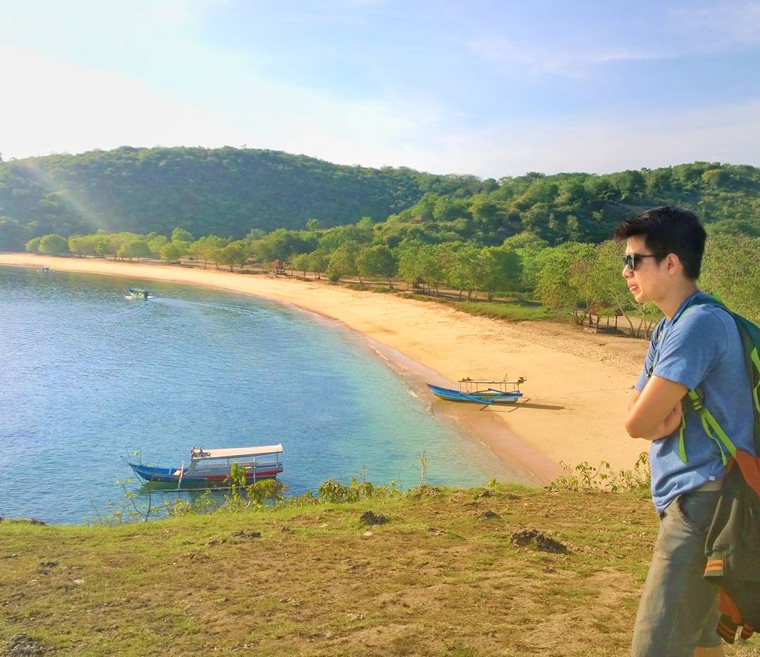 8 Pantai di Situbondo untuk Santai dan Bersenang-senang