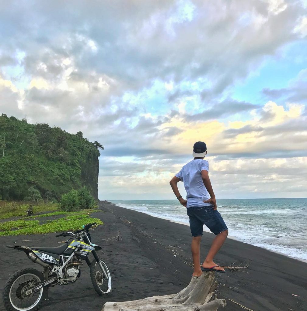 4 Pantai di Lumajang, Tempat Menyapa Keindahan Alam