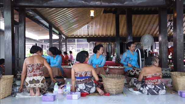 Tradisi Apeman, Kue khas Jawa Buatan Keputren Keraton Jogja